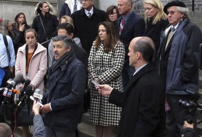 Sandy Hook Families on Gun Maker: 'Lanza Heard Their Message' | king5.com